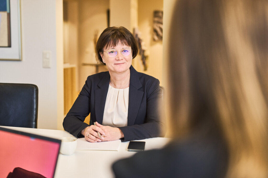 Kontakta oss! - Widman & Co